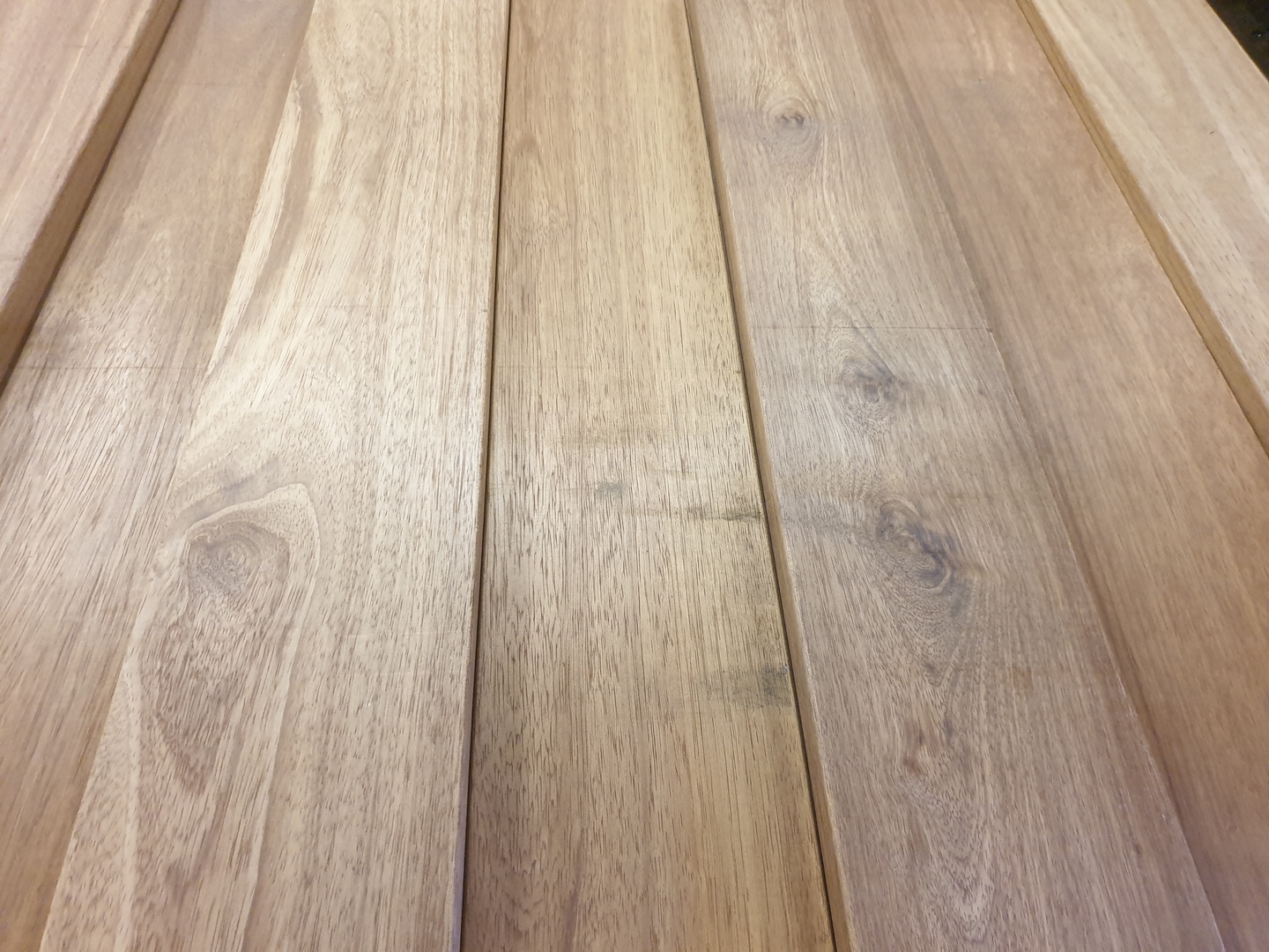 BASRALOCUS hout 25 x 140 mm ( 185 cm )