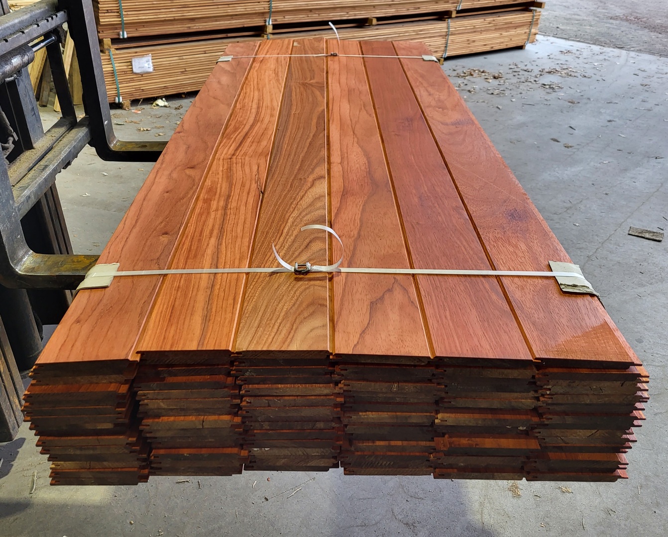 PADOUK Planchetten 14 x 145mm Tand en Groef UITVERKOCHT